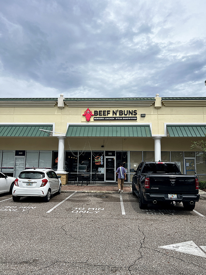 Tucked away in an unassuming strip mall, Beef N' Buns proves that culinary treasures often hide in plain sight.