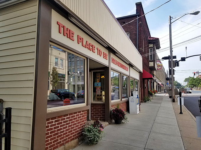 Nestled on a charming Lakewood street, this neighborhood institution has been drawing breakfast enthusiasts for generations.