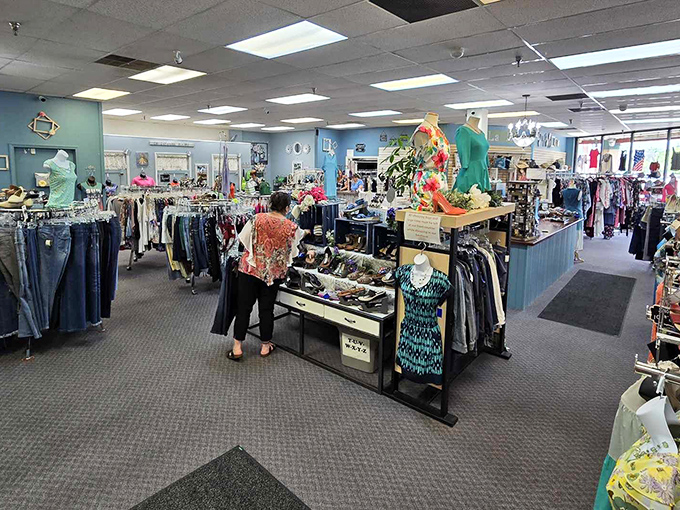 Where fashion dreams meet budget realities! Ooh La La's spacious layout transforms the typical consignment chaos into a boutique experience worth traveling for.