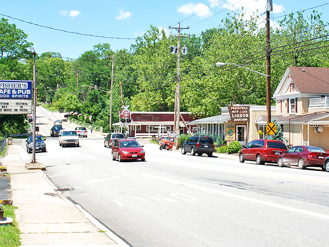 Main Street Peninsula offers that perfect small-town vibe where Fisher's Café & Pub beckons with the promise of good food and even better stories.