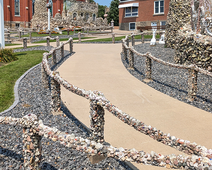 Winding pathways bordered by stone railings that look like they were designed by Mother Nature's most ambitious jewelry maker.
