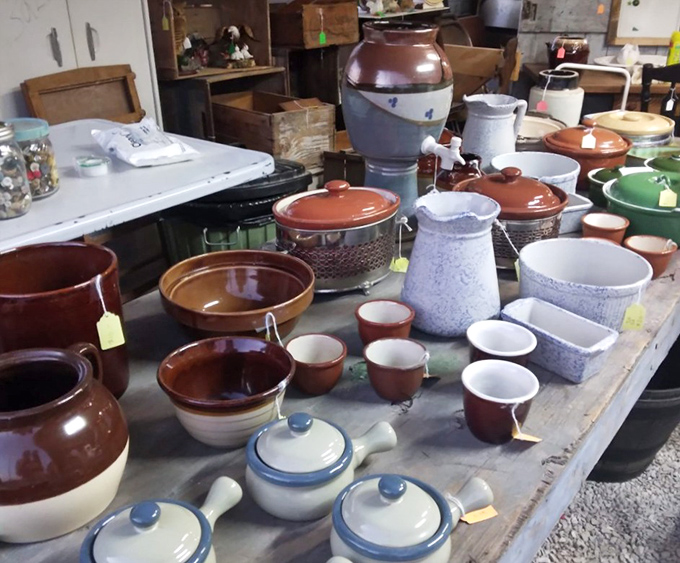 Pottery paradise! Stoneware bowls and pitchers in earthy browns and speckled blues whisper stories of Sunday suppers and farmhouse kitchens past.