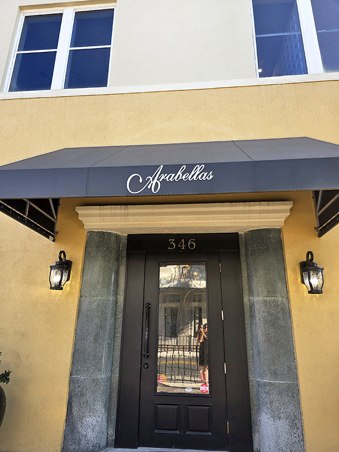 Arabellas' elegant entrance promises the kind of dining experience where you'll want to use your "good" Florida casual clothes.