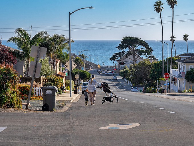 Streets that lead to the sea &ndash; in Cayucos, all roads eventually guide you to that magnificent blue horizon and salt-kissed air.