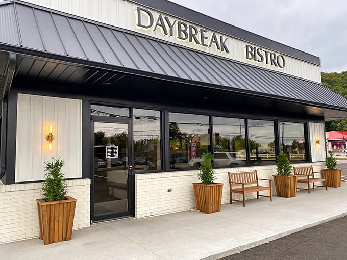 Daybreak Bistro's clean lines and wooden planters promise a meal that's both contemporary and comforting&mdash;like finding avocado toast in your grandmother's kitchen.