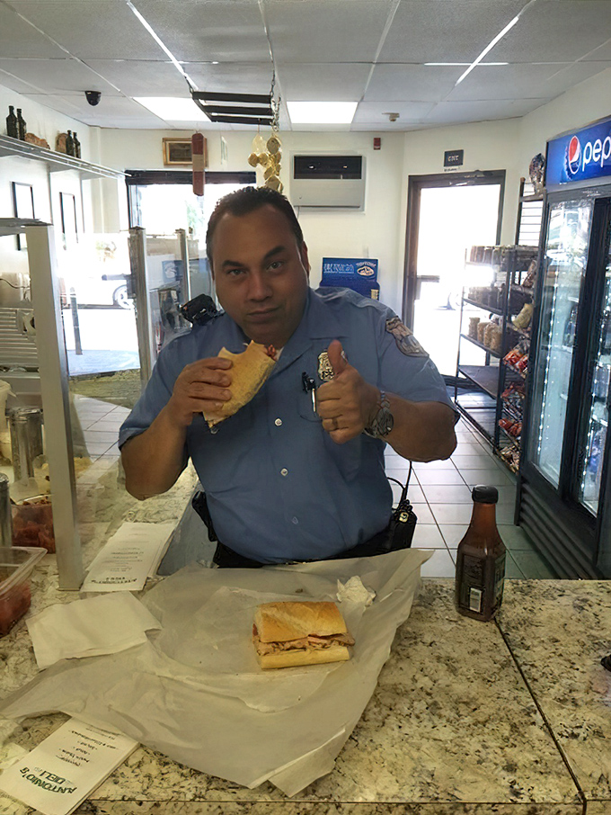 The ultimate endorsement? When local heroes in uniform make this their lunch stop. That thumbs-up says more than any Yelp review could.