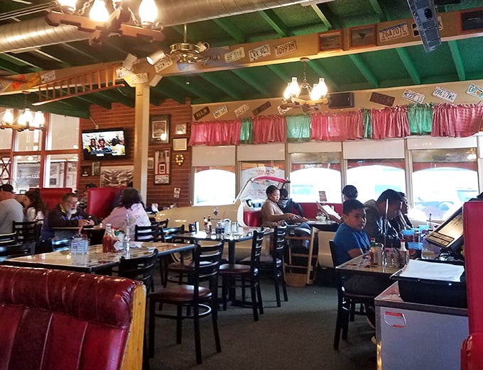 The true measure of a great diner isn't just the food&mdash;it's the hum of satisfied customers creating the perfect breakfast symphony.