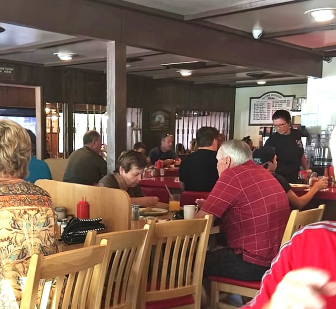 The breakfast crowd at Swing Inn&mdash;where regulars and tourists alike bond over coffee and the universal language of "pass the syrup, please."