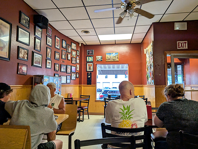 Where strangers become neighbors over the universal language of great pizza. Notice how nobody's looking at their phones? That's the Fiori's effect.