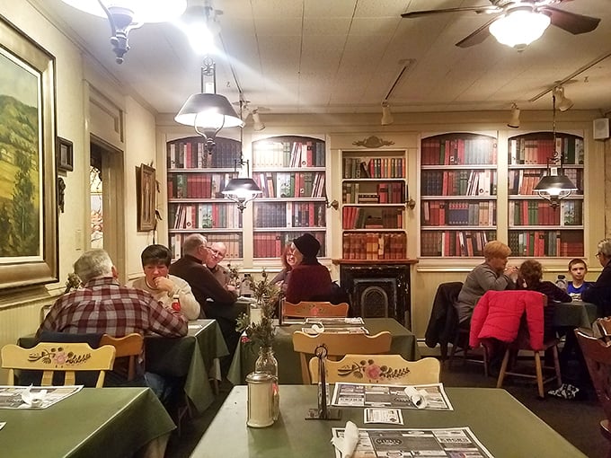 The library dining room proves that good books and good food belong together—comfort for both mind and stomach in one cozy space.