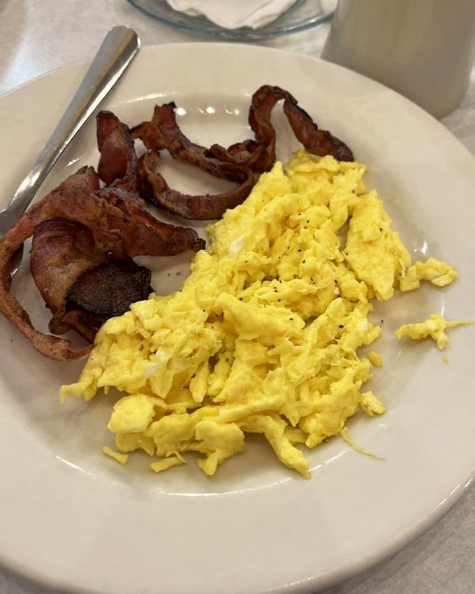 Sometimes the simplest breakfast is the most satisfying&mdash;these eggs and bacon are the morning equivalent of a perfect high-five.