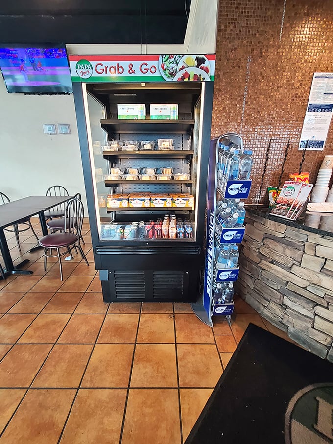 The "Grab & Go" case for when hunger strikes but time is tight. Convenience that doesn't sacrifice quality.