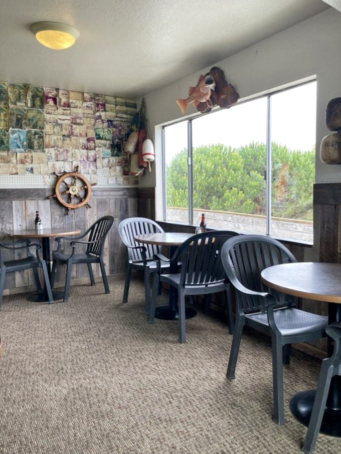 The dining area offers views that high-priced restaurants would charge extra for, with decor that says "the sea is the star here."