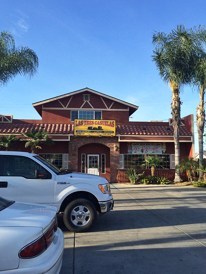 Las Tres Casuelas blends California's Mexican food tradition with Central Valley hospitality. Where Swedish-Americans line up for perfect enchiladas.