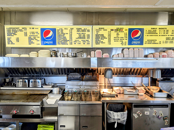 The open kitchen has nothing to hide&mdash;just honest cooking happening right before your eyes. No foam, no tweezers, just good food made the same way for generations.