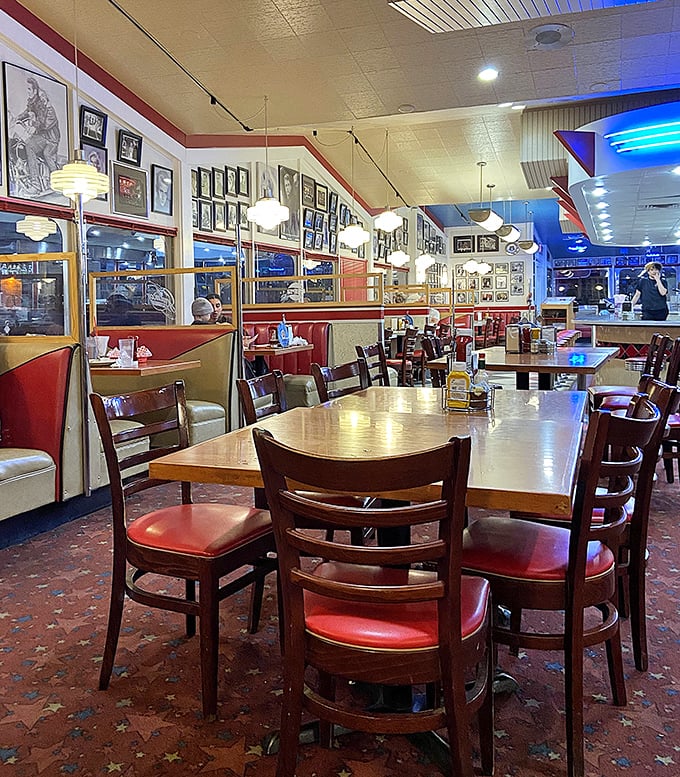 Family-style tables where strangers become friends over coffee and conversation. The heart of any good diner experience.