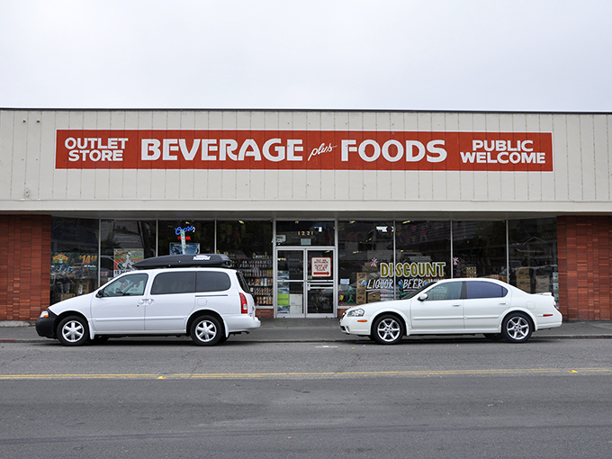 This no-frills beverage outlet reminds us of a time when shopping was about getting what you need rather than being upsold on what you don't.