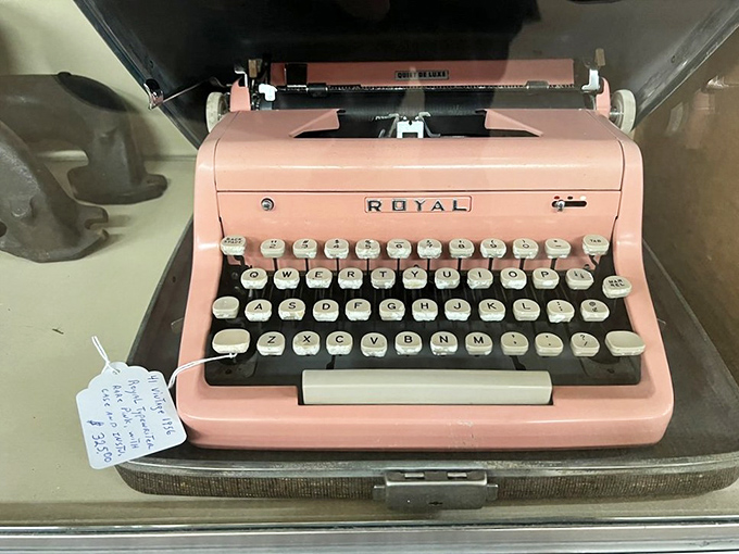 This pink Royal typewriter isn't just vintage tech—it's Hemingway meets Elle Woods, waiting for its next great American novel.