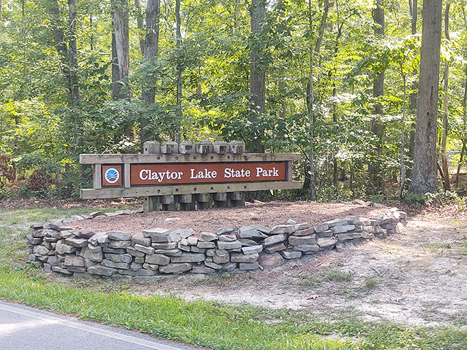 The sign that signals you've arrived at your destination &ndash; like finding the X on a treasure map, but with fewer pirates.