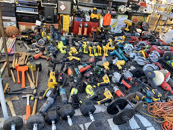 Tool nirvana awaits handy folks - a mechanical wonderland where every project finds its perfect power solution.