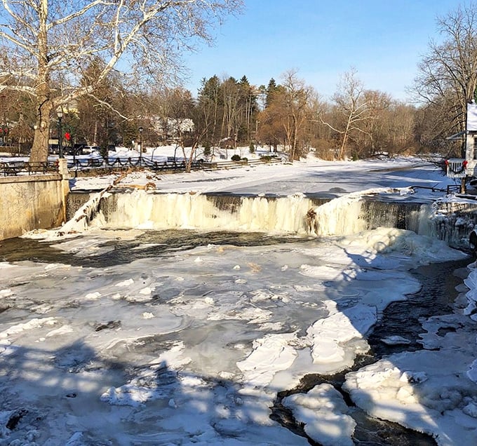 Winter transforms the falls into a partially frozen masterpiece&mdash;nature's ice sculpture that changes daily and never charges admission.