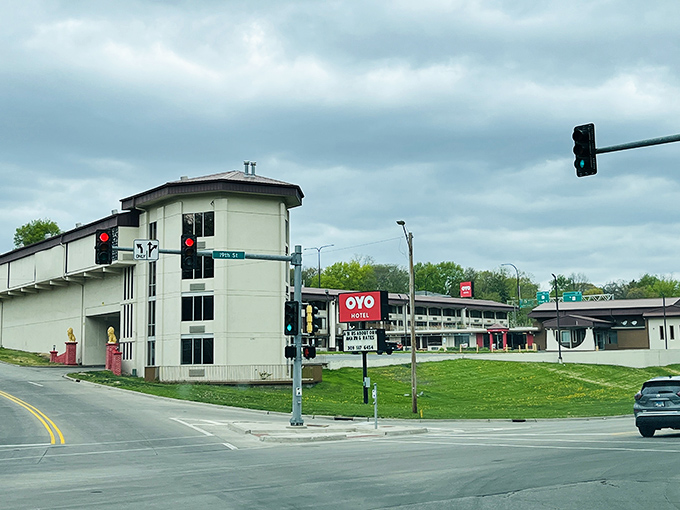 Even budget accommodations in Moline offer clean lines and convenience, though this particular spot won't be winning architectural awards anytime soon.