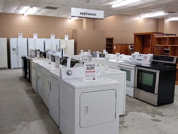 Appliance alley&mdash;where that fancy bread maker you've been eyeing costs less than two loaves at an artisanal bakery.