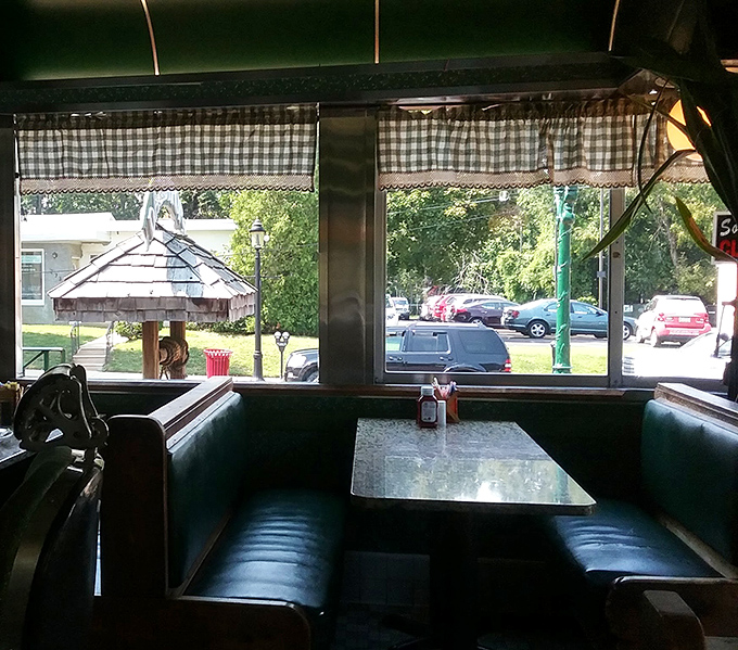 Window booth views that turn every meal into dinner theater, starring small-town Pennsylvania.