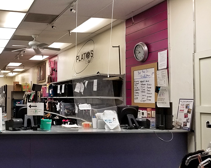 Command central where fashion finds become yours officially&mdash;pink accent walls adding a touch of whimsy to the serious business of savings.