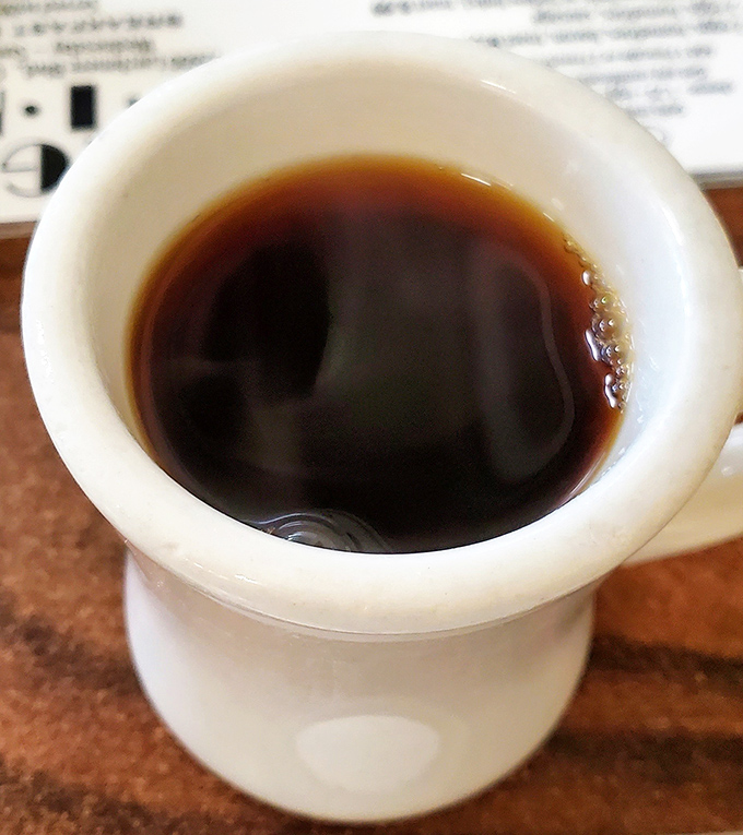 Diner coffee: what it lacks in pretension, it makes up for in reliability. The fuel that's launched a thousand Cleveland workdays.