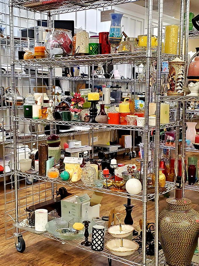 Home d&eacute;cor heaven where yesterday's trends become tomorrow's conversation pieces. That amber glass vase? Pure 1970s magnificence waiting for revival.