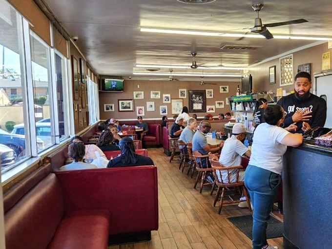 Where strangers become neighbors over plates of comfort. Notice how nobody's looking at their phones? That's the power of real food.