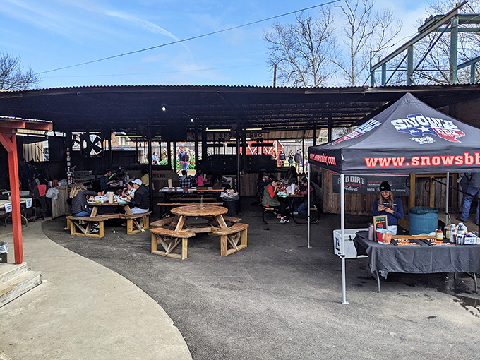 The outdoor seating area &ndash; where strangers become friends over shared trays and the communal language of "mmm" transcends all barriers.
