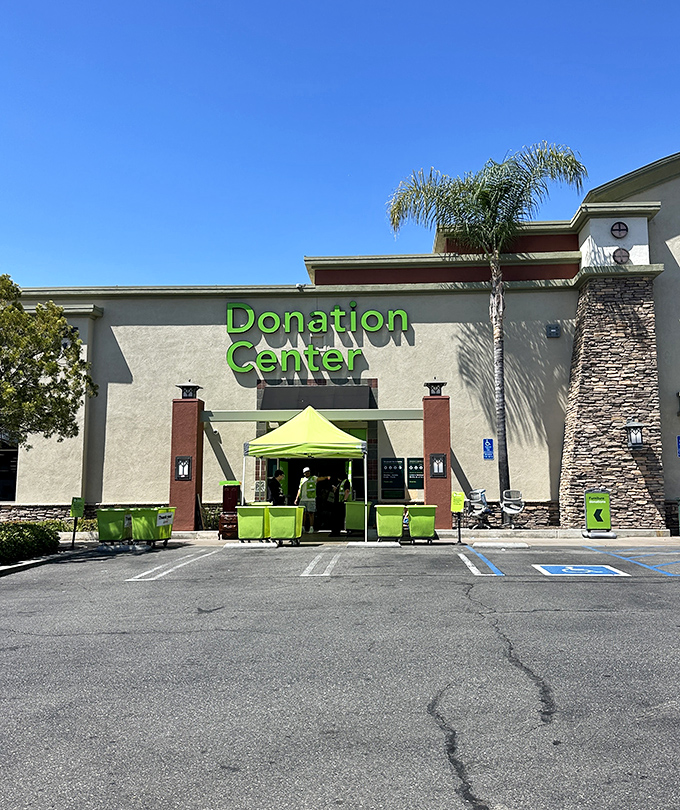 The Donation Center: where your decluttering becomes someone else's discovery. The circle of stuff continues under the California sun.