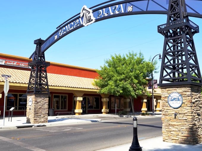 The Coalinga Plaza arch pays homage to the town's oil derrick history while welcoming visitors to a downtown where your dollar stretches further than the horizon.