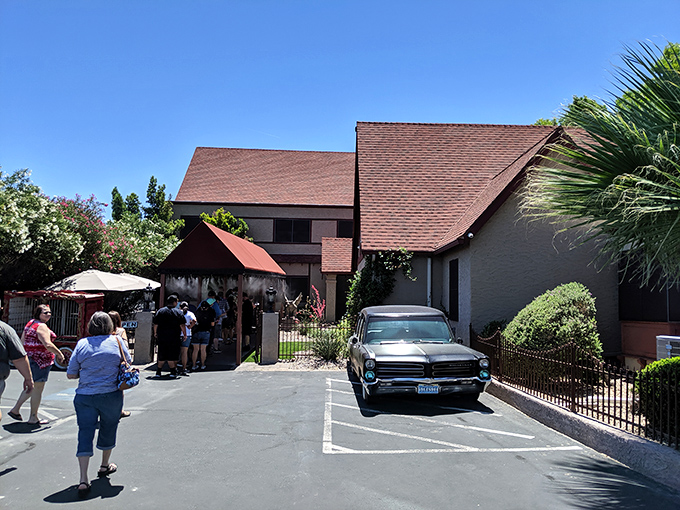 The daytime queue might seem ordinary, but these folks are willingly paying to have nightmares. Talk about Vegas entertainment value!