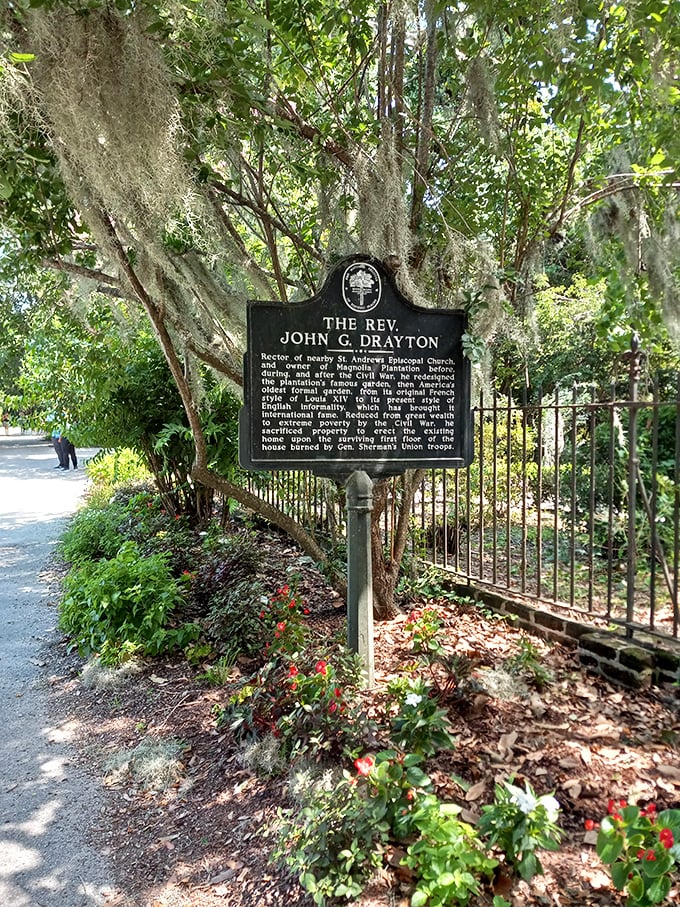 Historical markers throughout the gardens tell complex stories of the past, ensuring visitors appreciate both beauty and history.