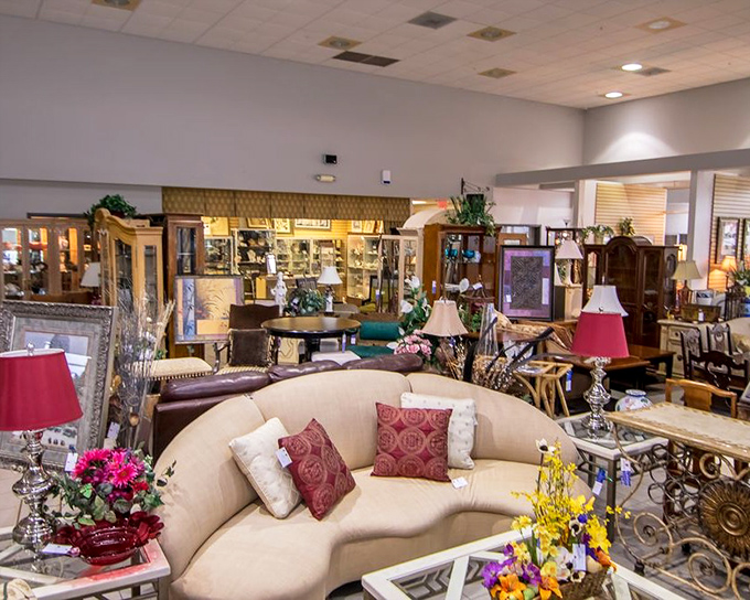 The furniture showroom rivals upscale boutiques, minus the snooty salespeople and heart-stopping price tags. Pure decorating inspiration.