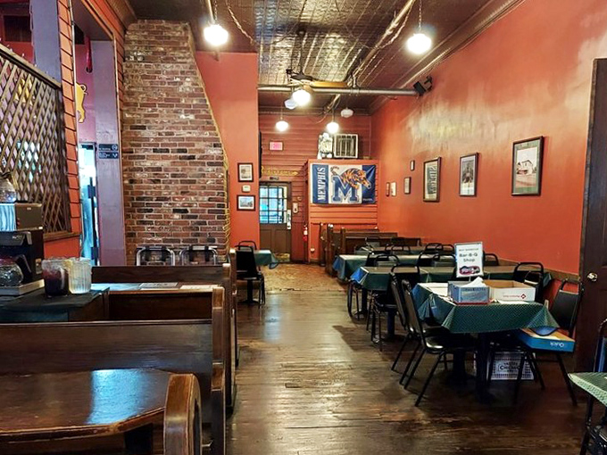 No designer lighting or trendy decor here &ndash; just honest-to-goodness barbecue in a space that feels like coming home.