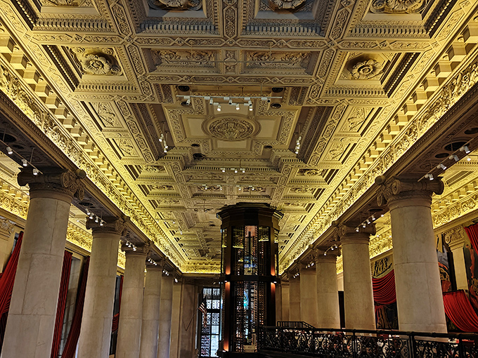The ceiling that launched a thousand Instagram posts. Banking architecture repurposed for gastronomy—where your deposits now go straight to your waistline.