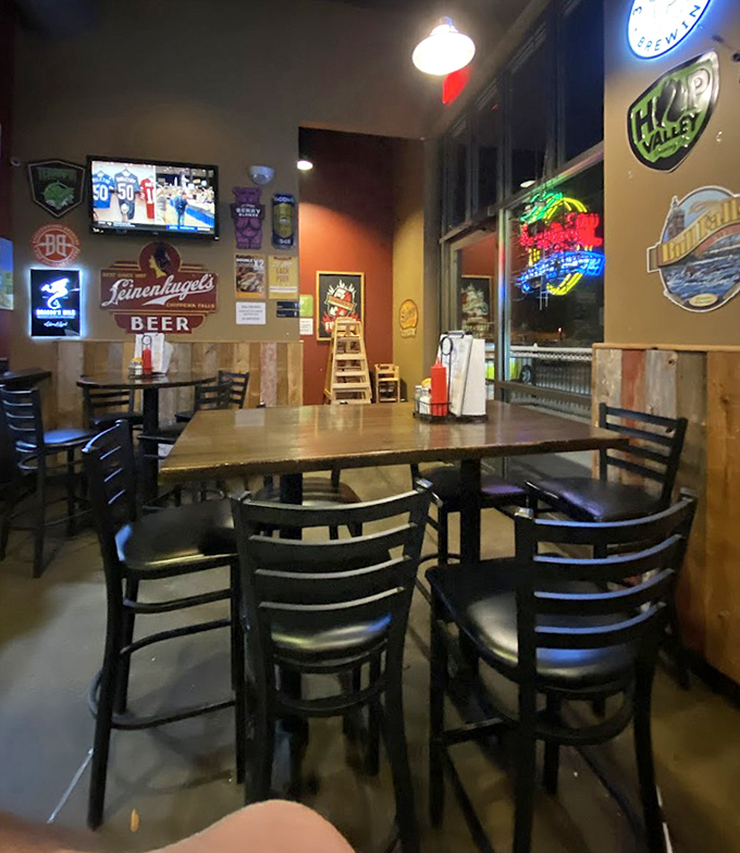 Sports on the screen, beer signs on the wall, and enough seating for you and your entire fantasy football league to debate last week's bad calls.