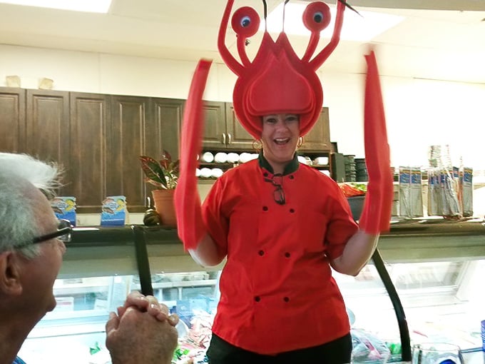 Staff that knows their fish better than most people know their relatives &ndash; and they're friendlier too.