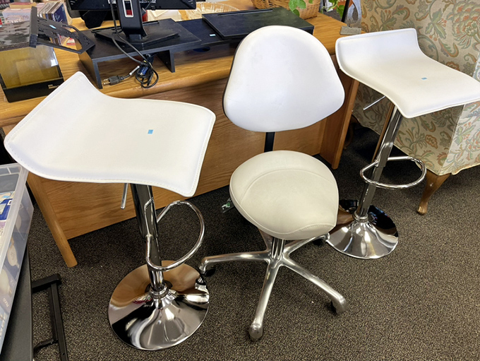 Mid-century modern meets breakfast nook chic. These sleek white bar stools are ready to witness your morning coffee rituals and late-night ice cream conspiracies.