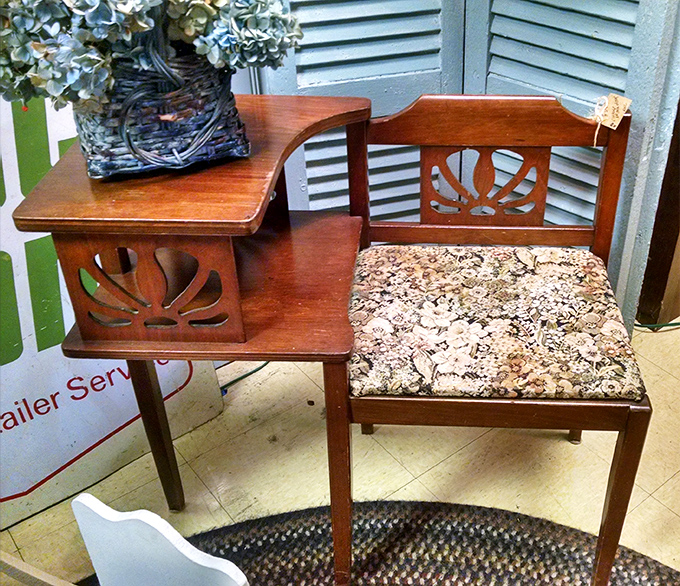 The gossip bench &ndash; that charming 1950s solution for comfortable phone conversations before we carried devices in our pockets.