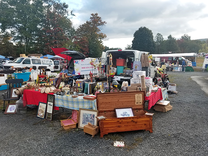 Blue Ridge's vendors set up shop against misty mountain mornings that make shopping feel magical.