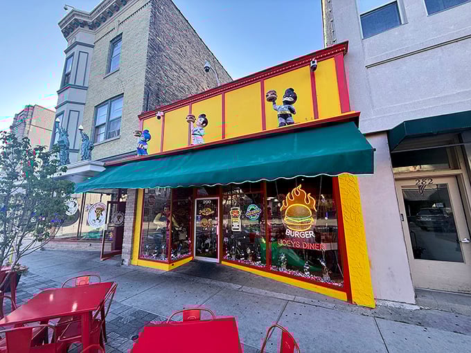 Joey's Diner explodes with primary colors and personality. Like your fun uncle who always brings the best treats to family gatherings.