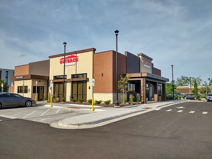 Familiar chain comfort with reliable steakhouse quality - sometimes you want adventure, sometimes you want exactly what you expect delivered.