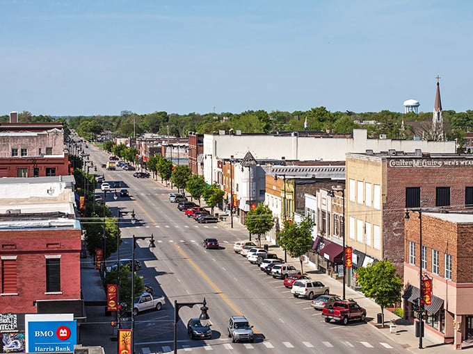 Pittsburg's tree-lined streets and classic architecture create a Norman Rockwell painting come to life&mdash;at prices that won't make your wallet weep.