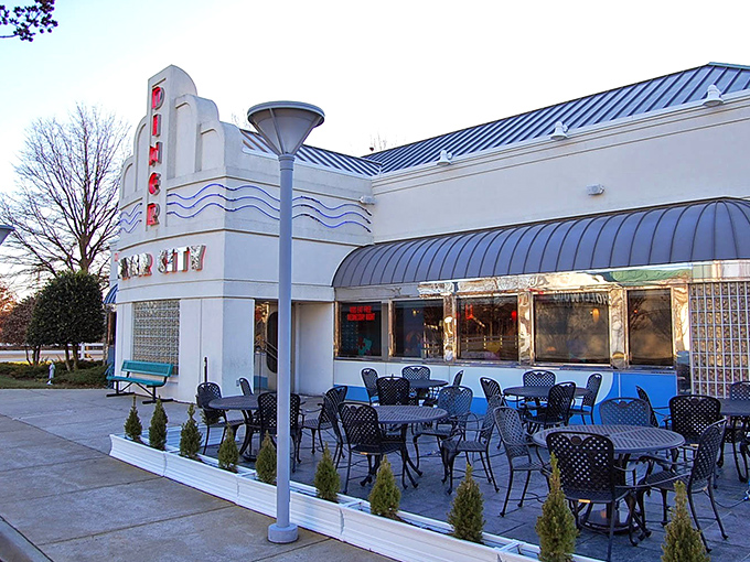 River City's Art Deco curves transport you to the golden age of diners, when chrome was king.