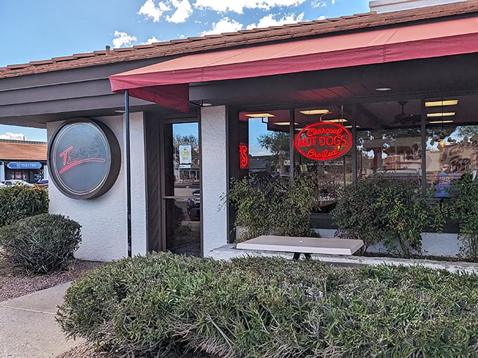 Corner spots like this become neighborhood institutions because they consistently deliver comfort and quality daily.